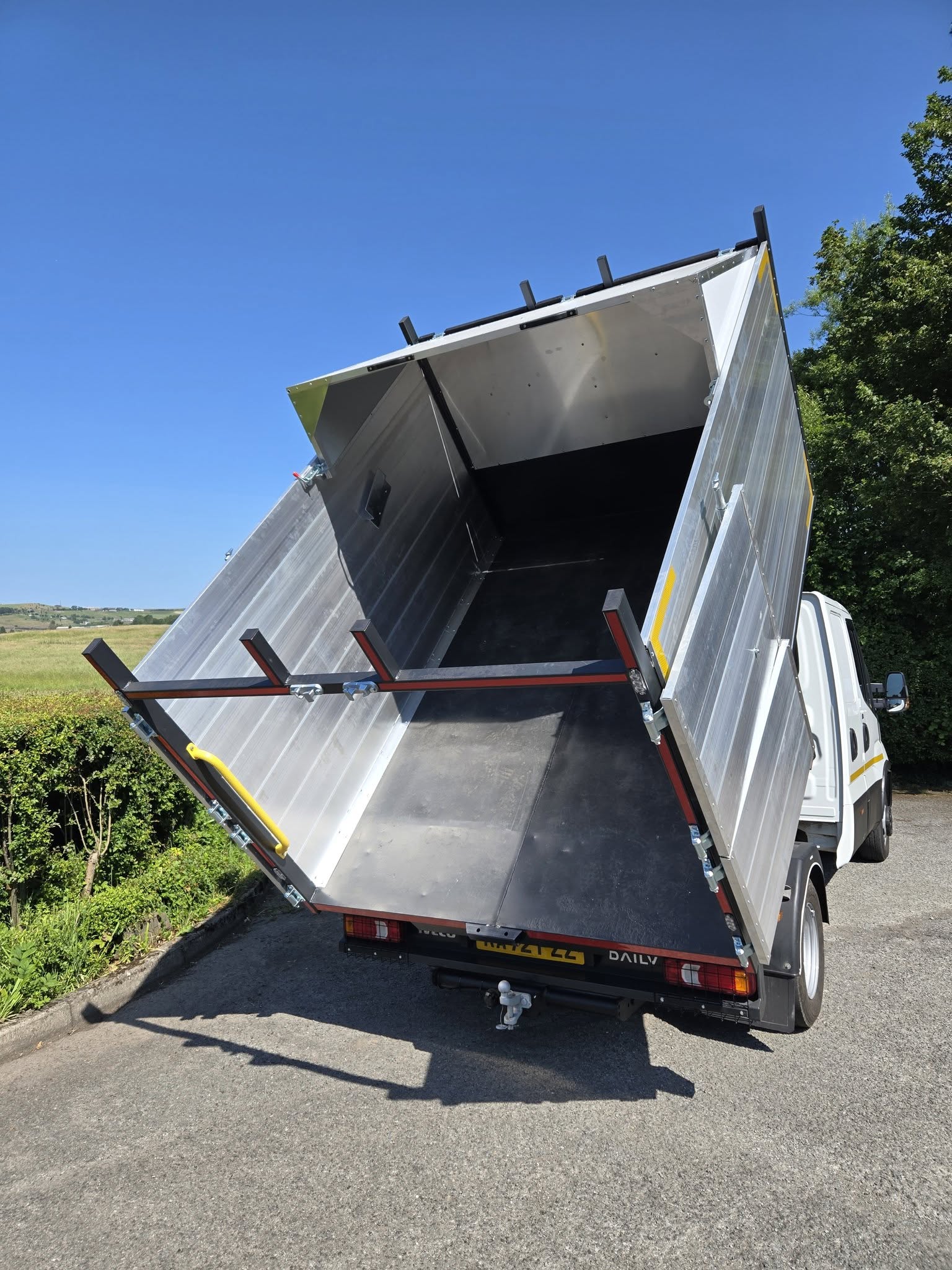 Used Iveco Daily 35C Crew Cab Arb Tipper Truck